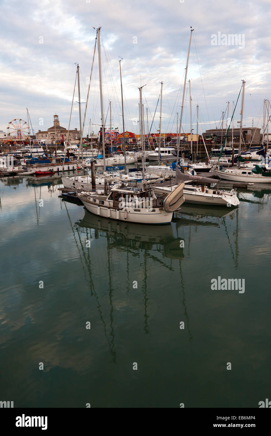 Ramsgate’s Royal Harbour Marina, Ramsgate, Kent Stock Photo - Alamy