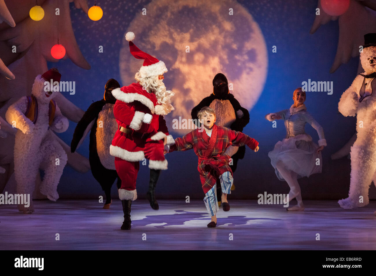 Archie Durrant, Federico Casadei in "The Snowman" at the Peacock ...