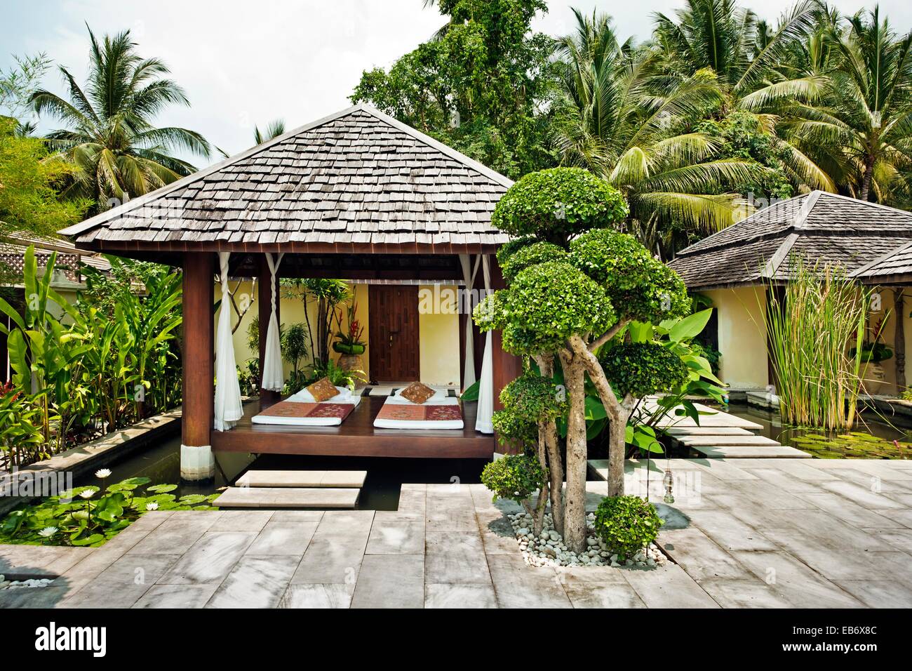 Thailand sabai hi-res stock photography and images - Alamy