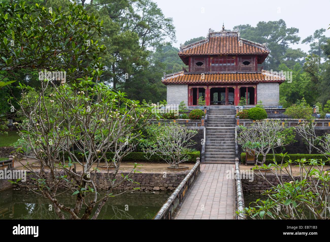 The Ming Mang Tomb complex of gates, buildings and statues near Hue ...