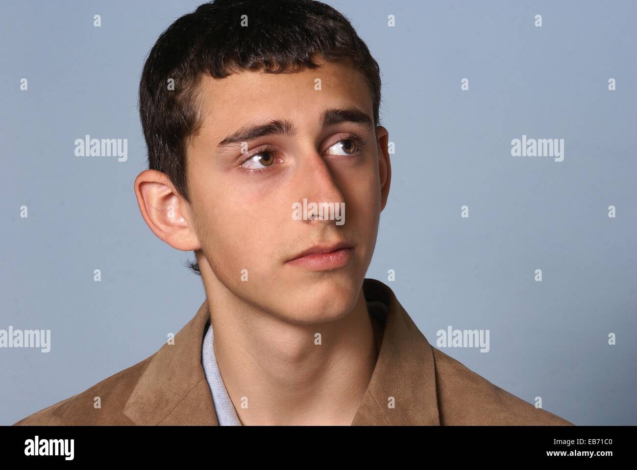 Sad brown skin man hi-res stock photography and images - Alamy