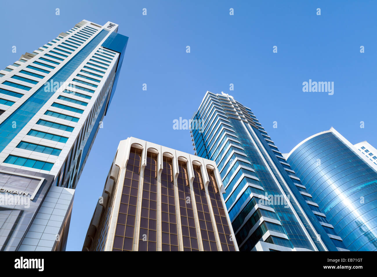 Modern modern office buildings High Resolution Stock Photography and ...