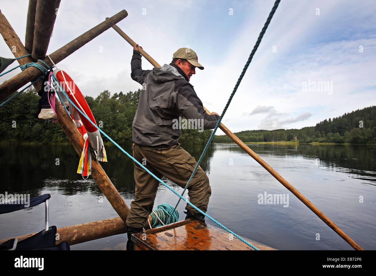 Timber rafting hi-res stock photography and images - Alamy