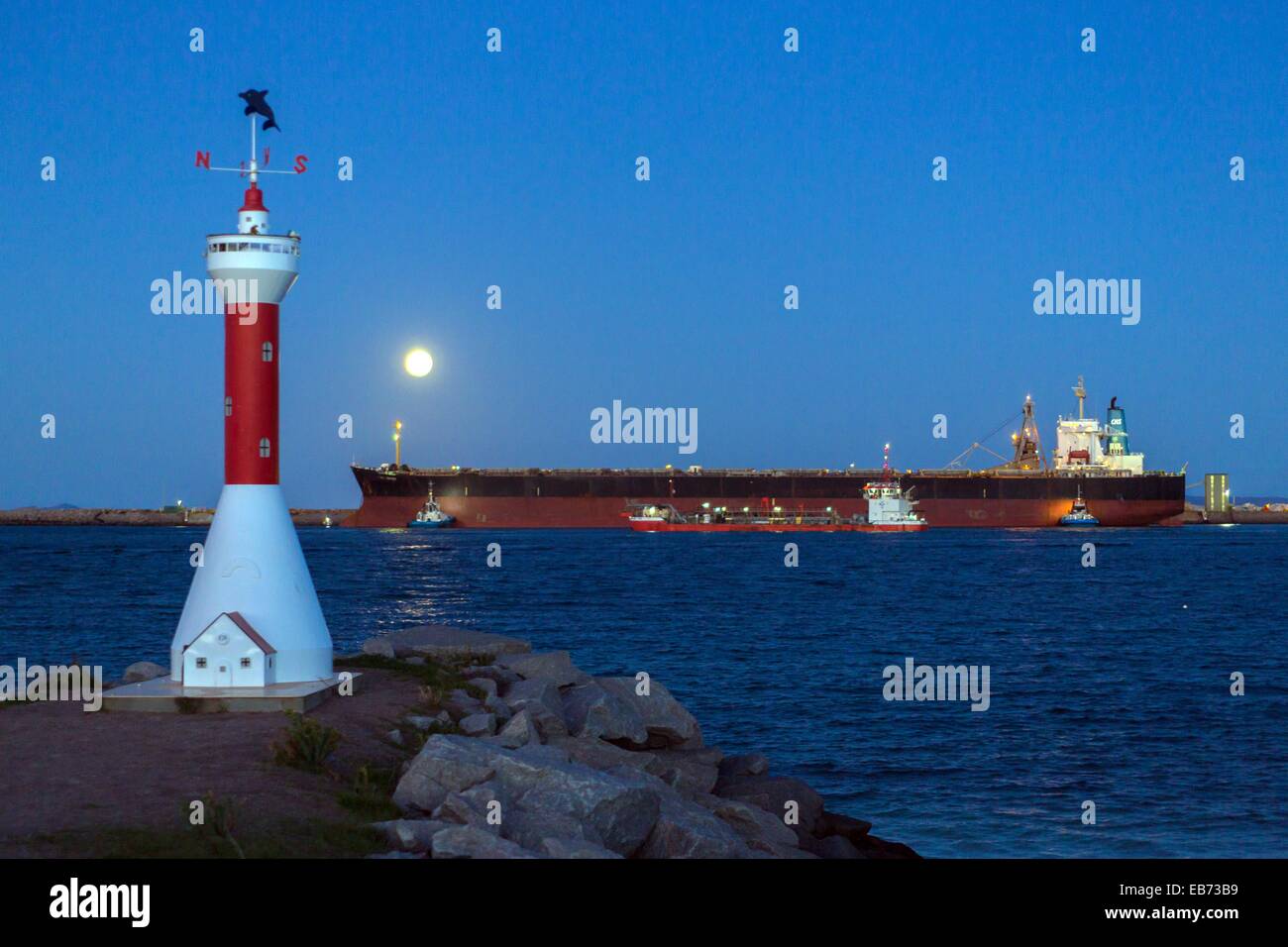 Port of esperance hi-res stock photography and images - Alamy