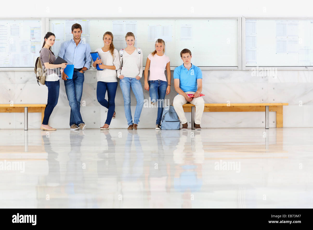 Student bulletin board hi-res stock photography and images - Alamy
