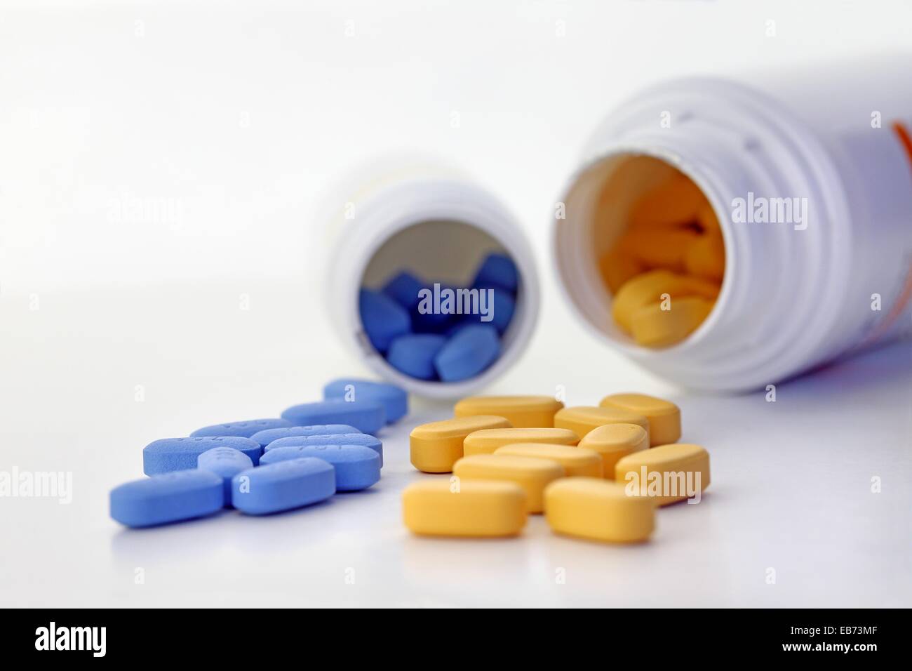 Hiv medication hi-res stock photography and images - Alamy