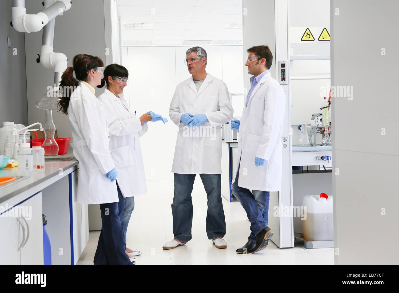 Shinthesis Lab Research Laboratory R&D+i Design and synthesis new ...