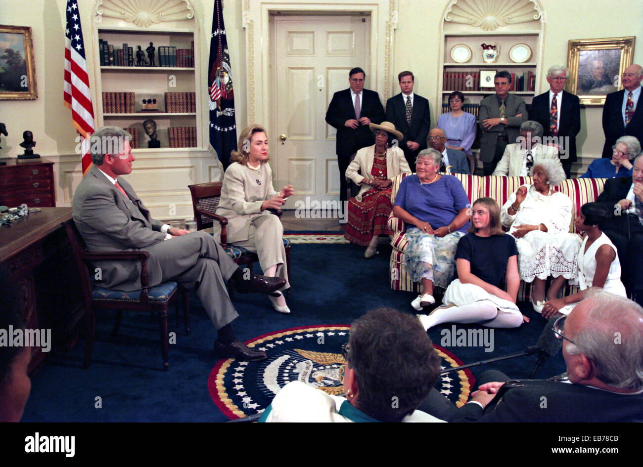 Hillary clinton 1995 hi-res stock photography and images - Alamy