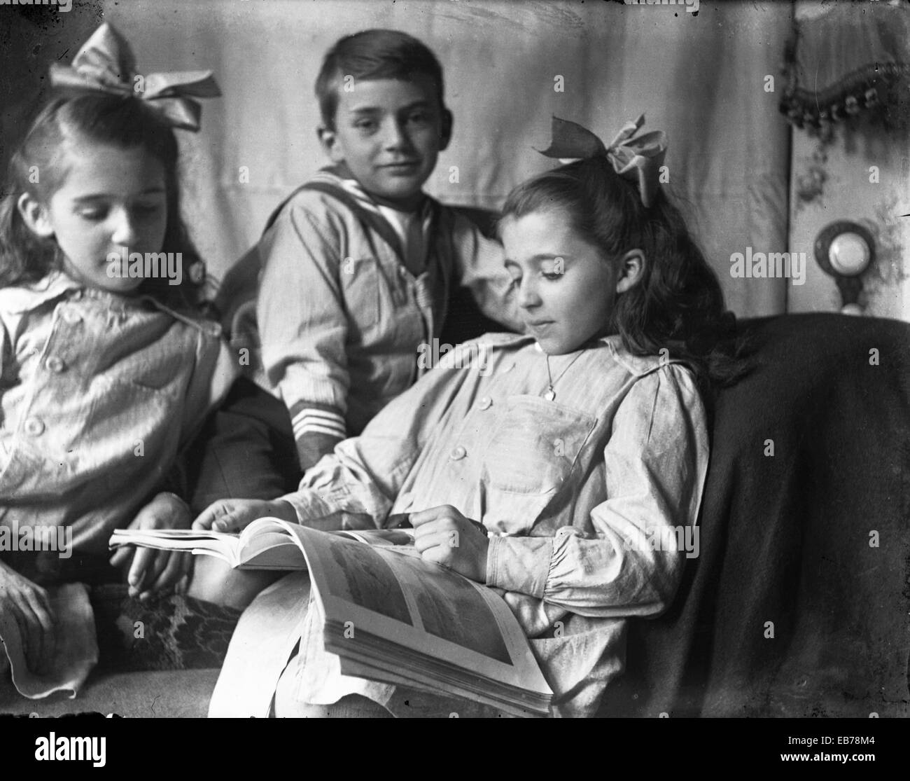 glass plates of edwardian life Stock Photo - Alamy