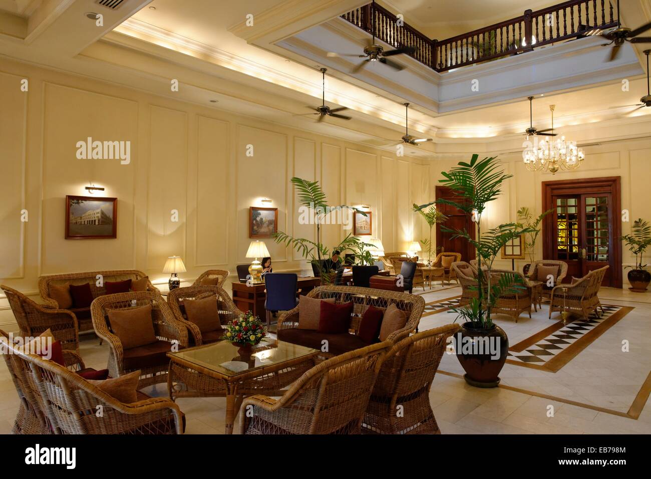 Victorian range hi-res stock photography and images - Alamy