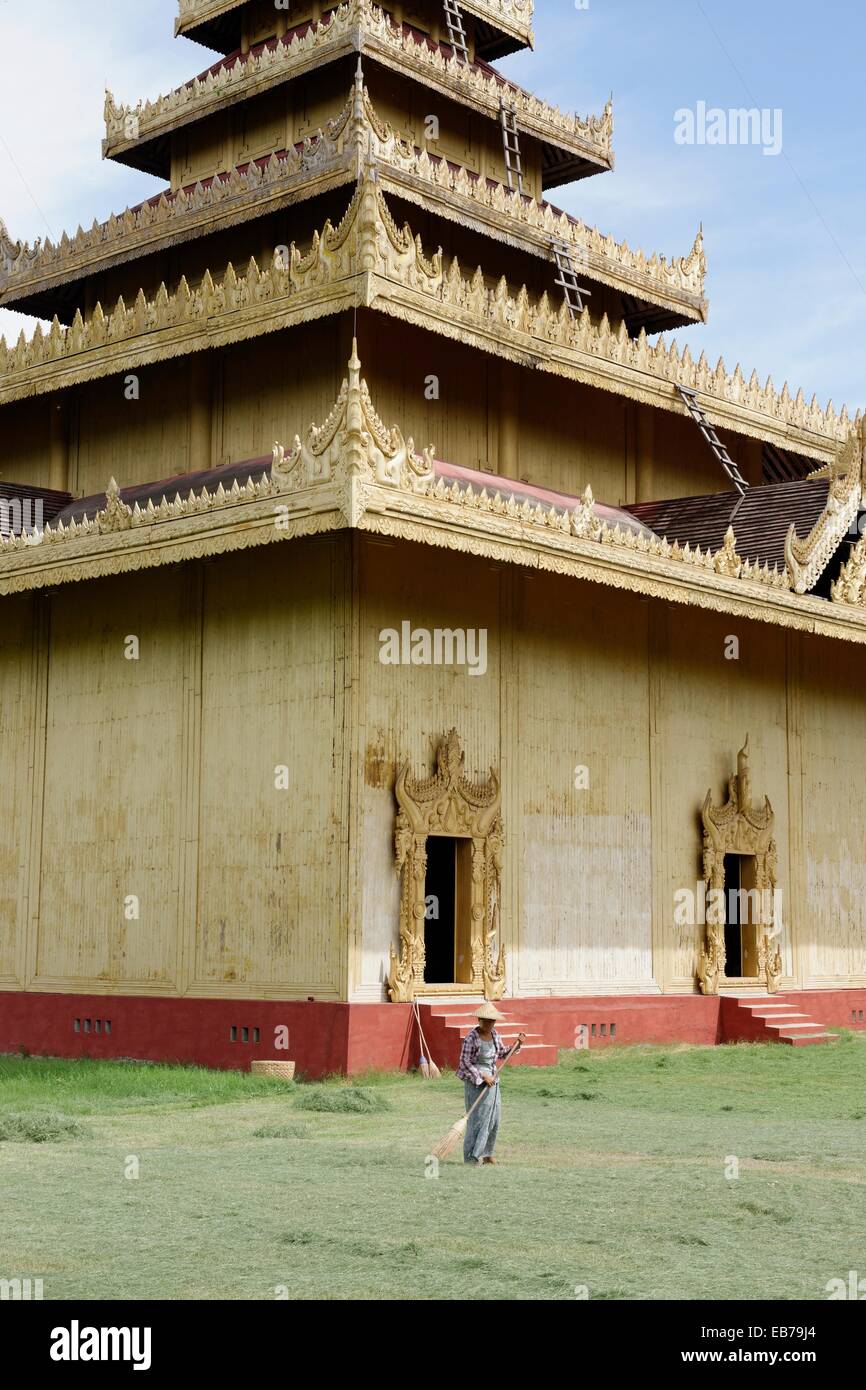 Shwebo hi-res stock photography and images - Alamy