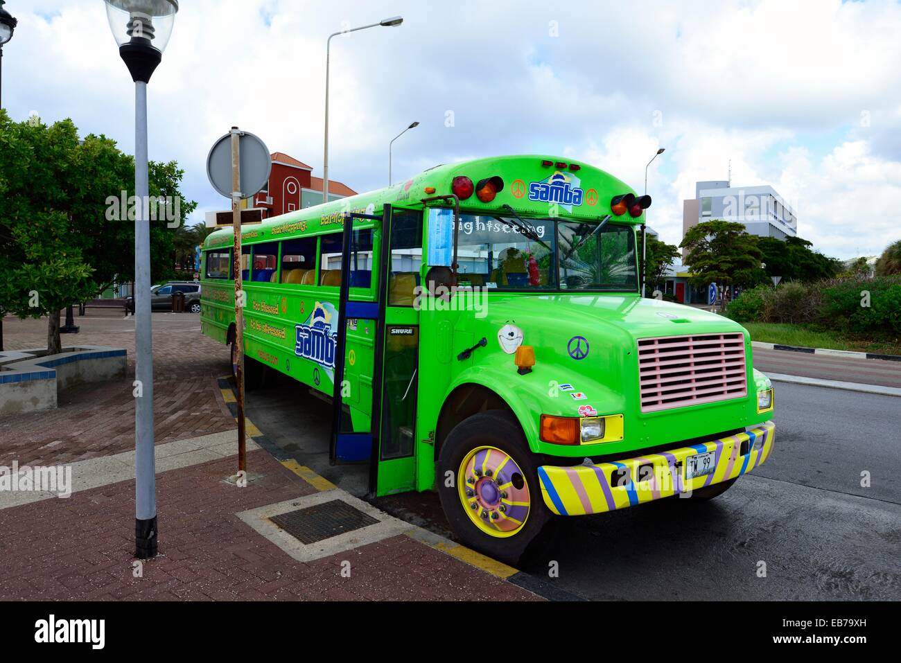 Curacao sightseeing bus hi-res stock photography and images - Alamy