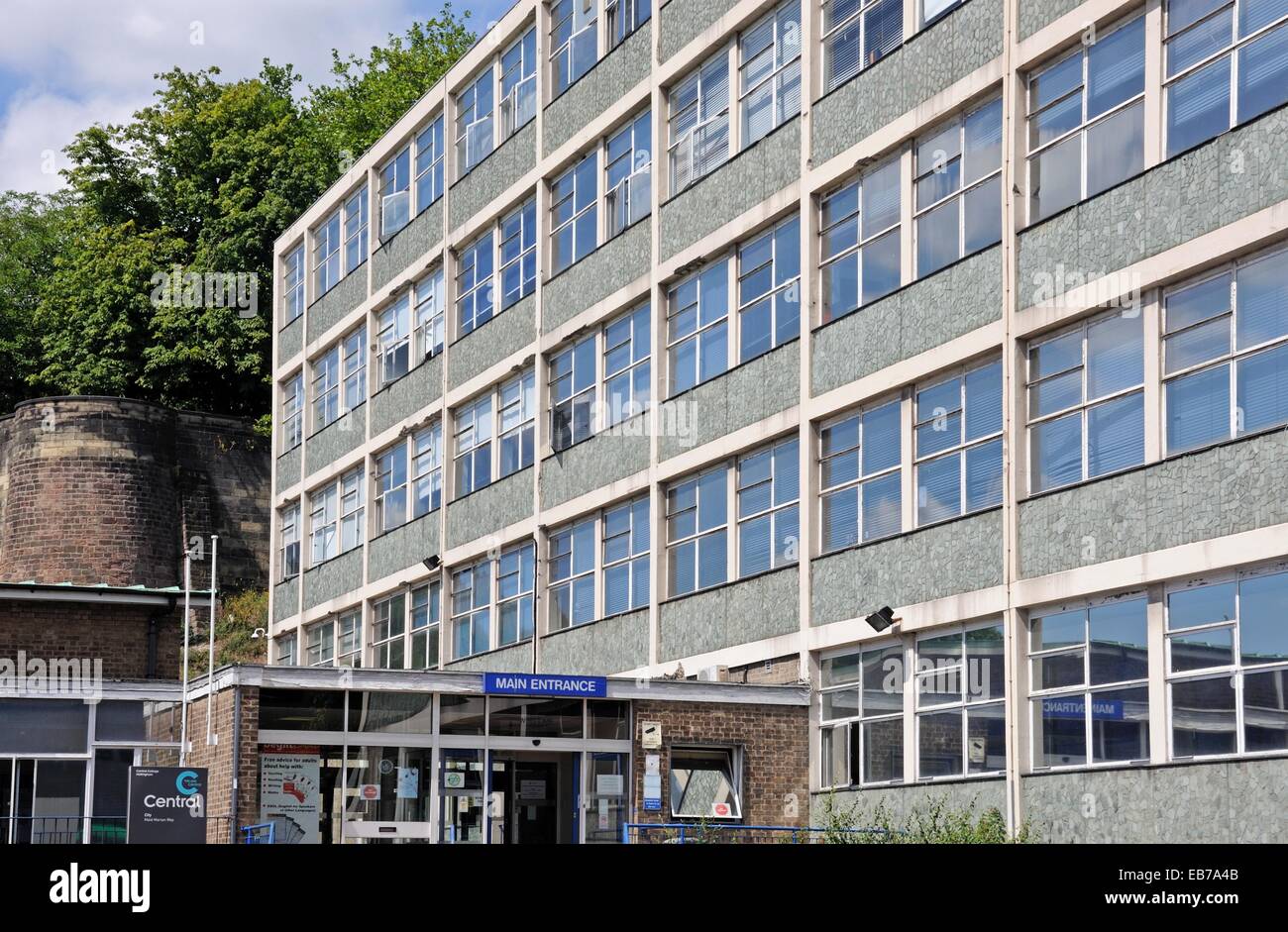 Central college building and main entrance, Nottingham, Nottinghamshire ...