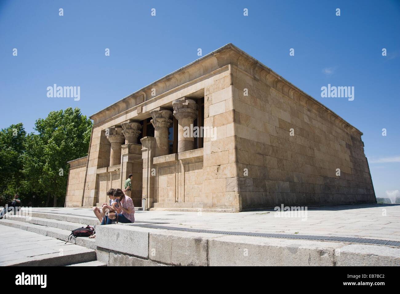 An ancient egyptian temple hi-res stock photography and images - Alamy