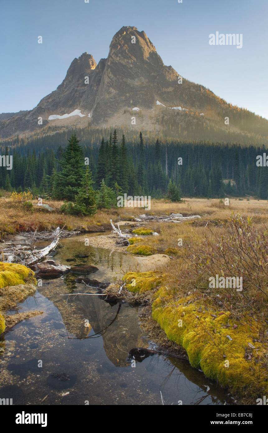 Liberty bell mountain from north hi-res stock photography and images ...