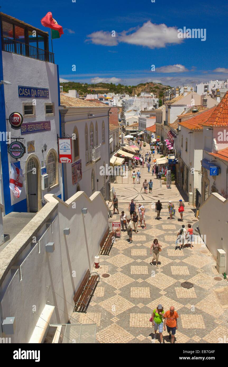 Albufeira street scene algarve portugal hi-res stock photography and ...