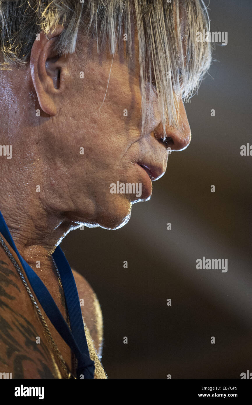 Mickey rourke boxing hi-res stock photography and images - Alamy