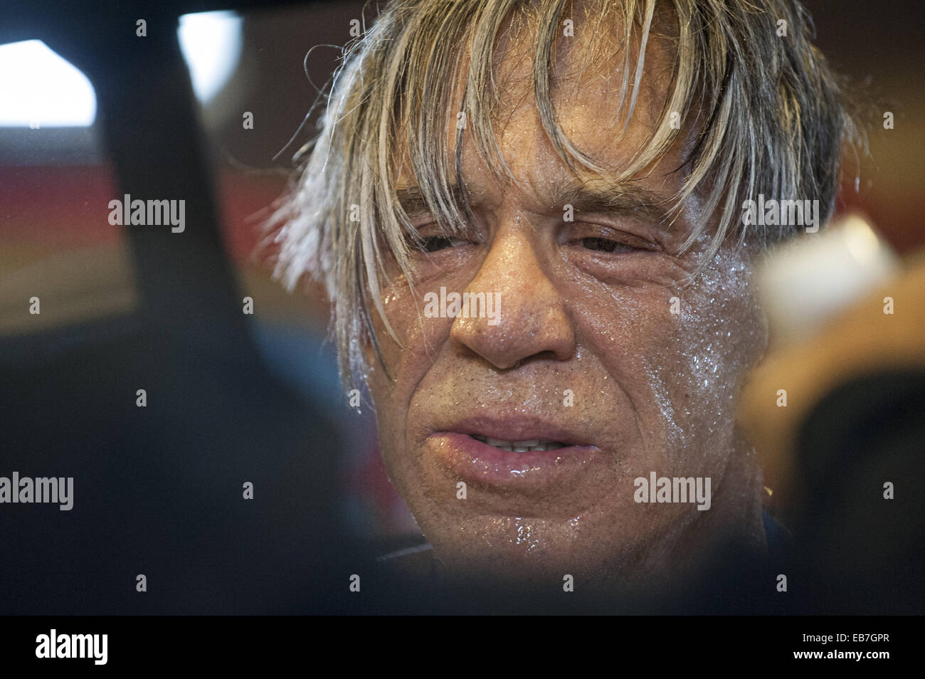 Mickey rourke boxing hi-res stock photography and images - Alamy