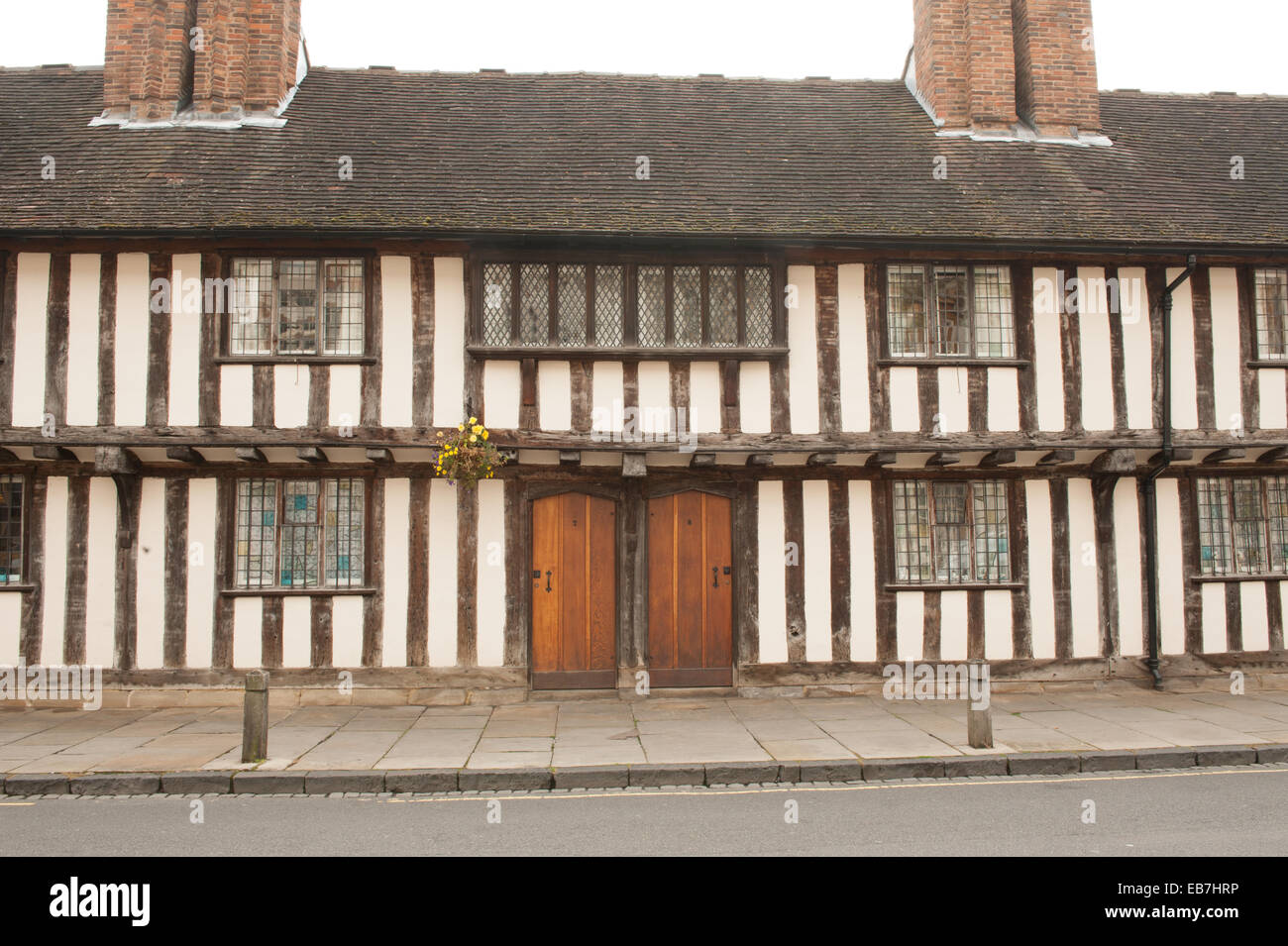 Traditional Elizabethan Half-timbered Almshouse in Shakespeare's ...