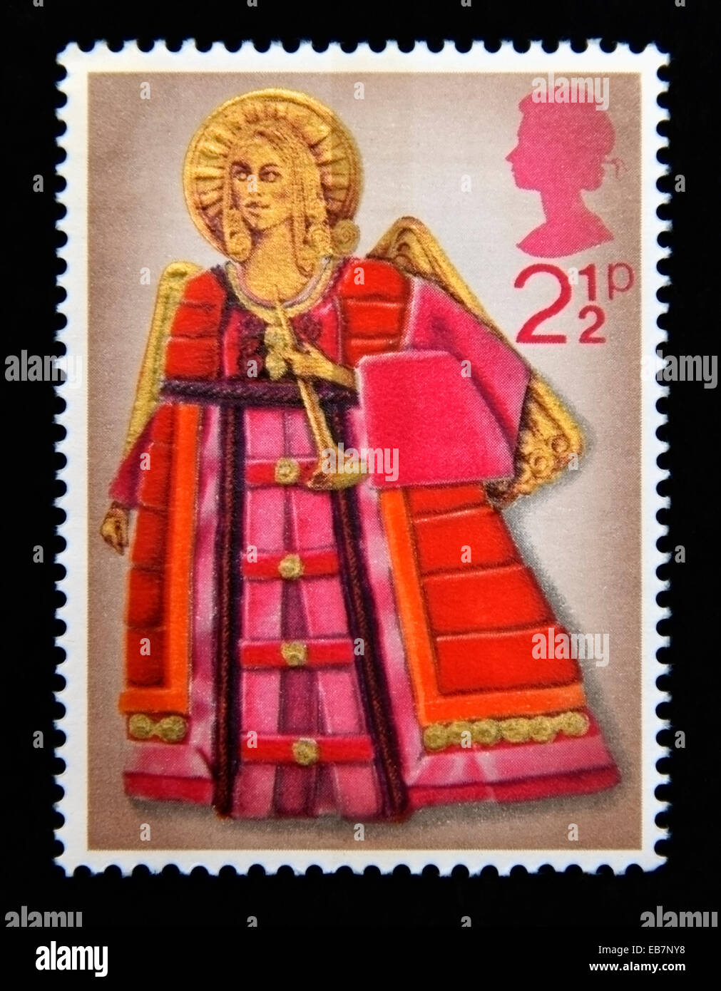 Postage stamp. Great Britain. Queen Elizabeth II. Christmas 1972. Angel ...