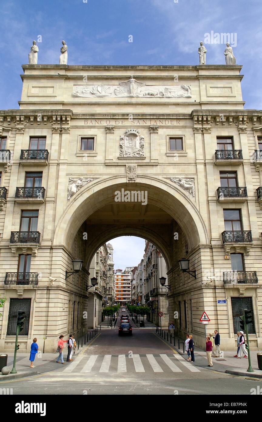 Banco santander headquarters hi-res stock photography and images - Alamy