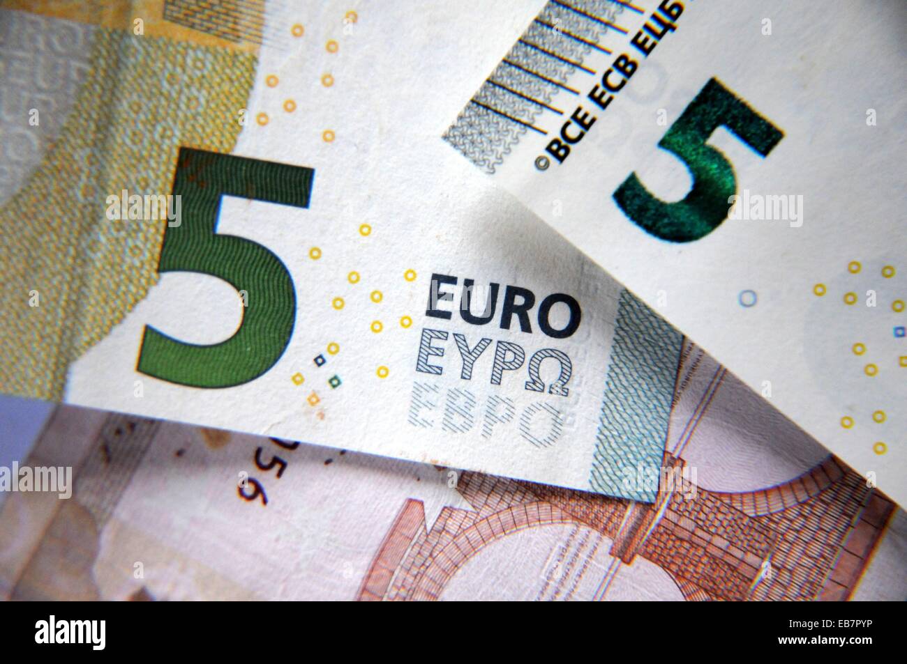 New 5 euro banknote Stock Photo - Alamy