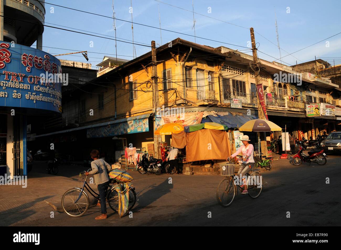 Cambodia battambang province town battambang hi-res stock photography ...