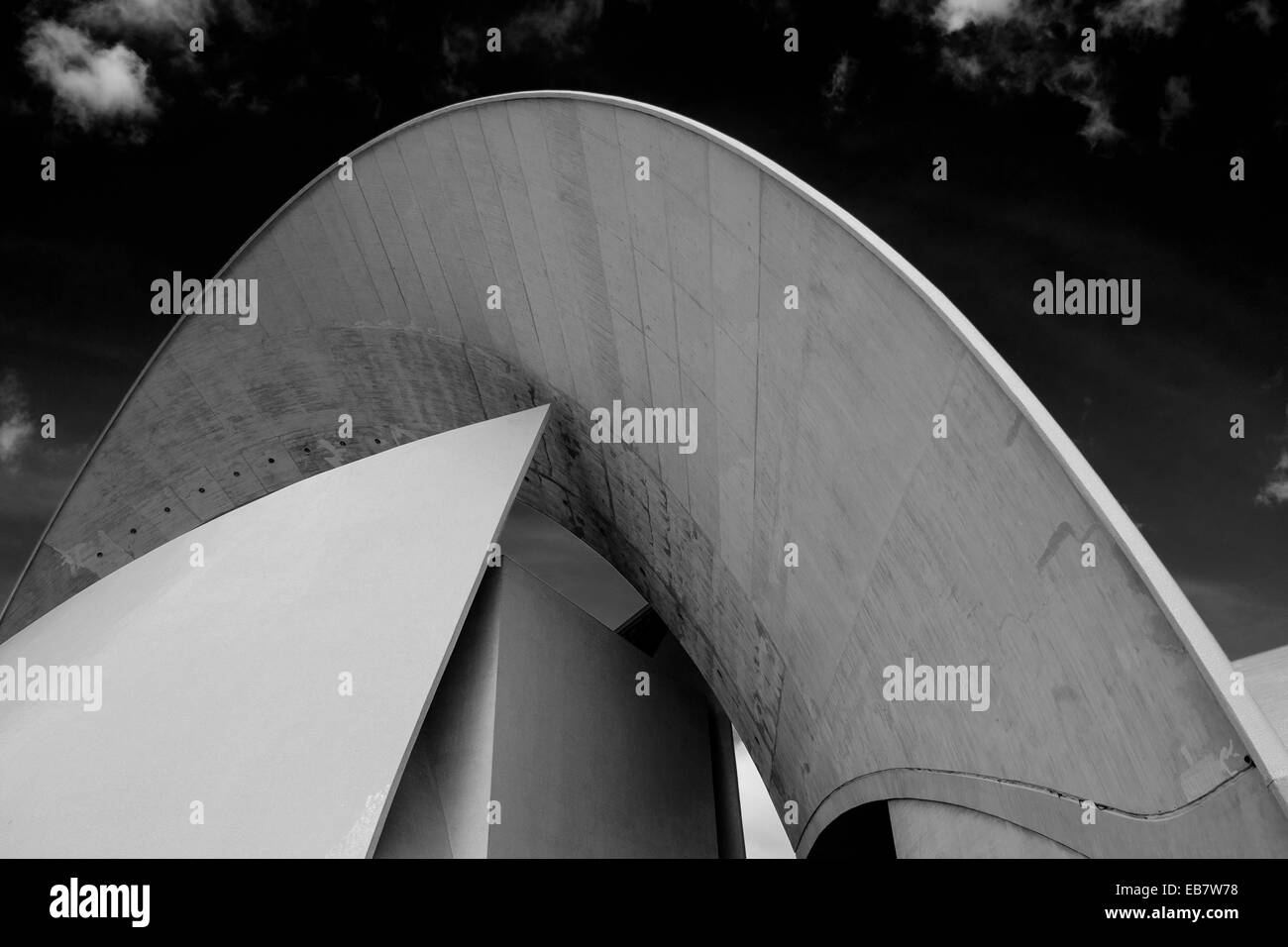 Curved auditorium hi-res stock photography and images - Alamy