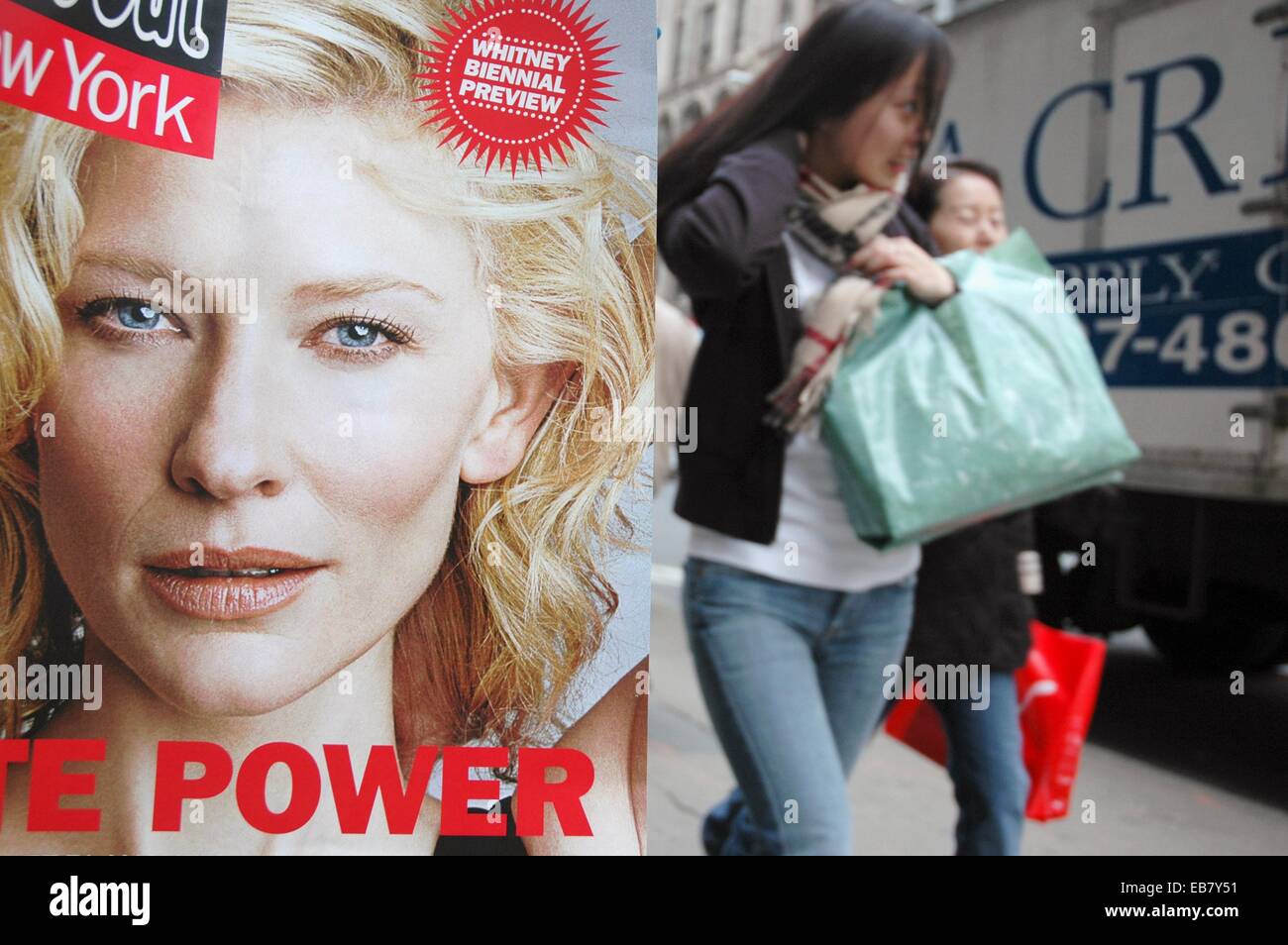 Time out magazine new york hi-res stock photography and images - Alamy