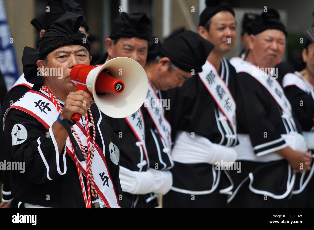 Okinawan Man Okinawa Japan Stock Photos & Okinawan Man Okinawa Japan ...