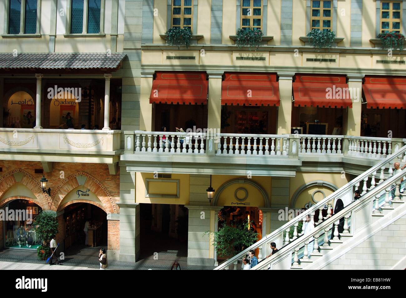 Mercato mall, dubai, uae hi-res stock photography and images - Alamy