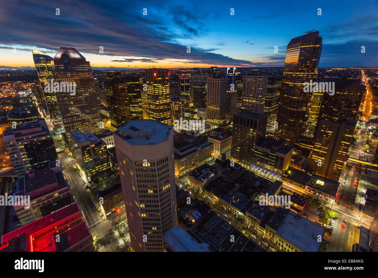 Birds eye view from the calgary tower hi-res stock photography and ...