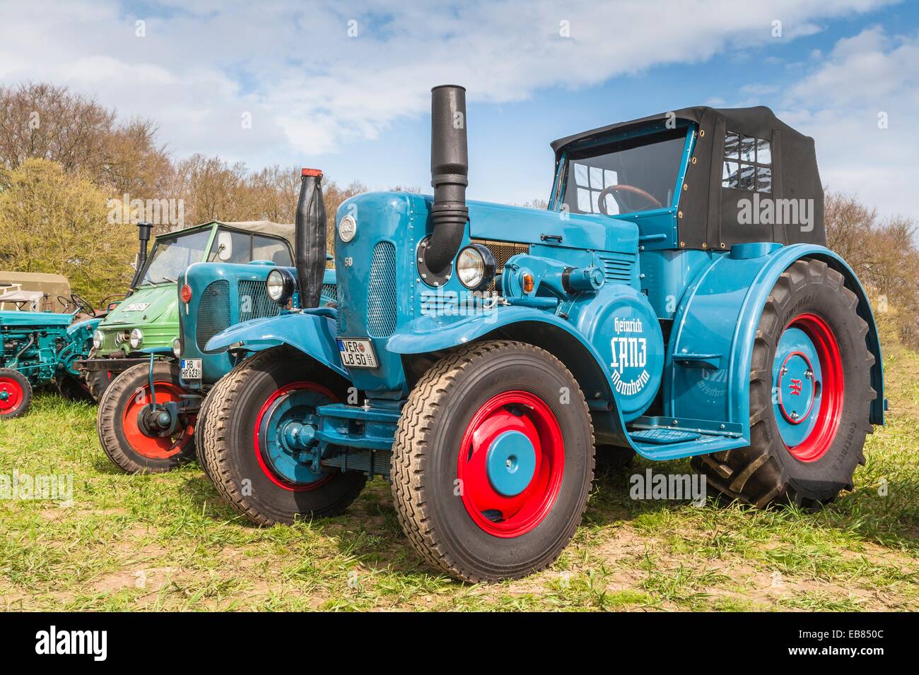 Lanz bulldog tractor hi-res stock photography and images - Alamy