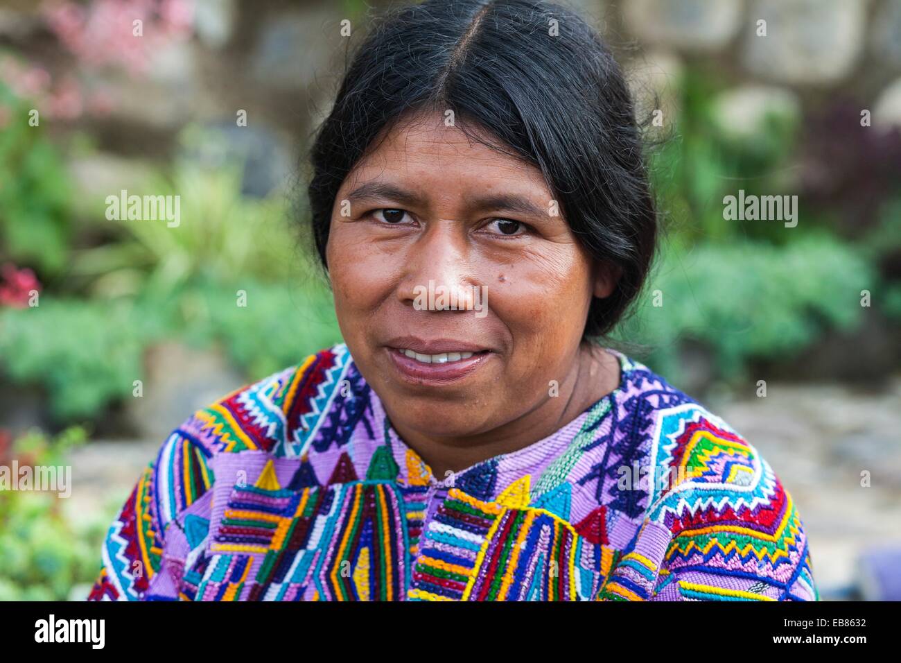 Camera mayan native hi-res stock photography and images - Alamy
