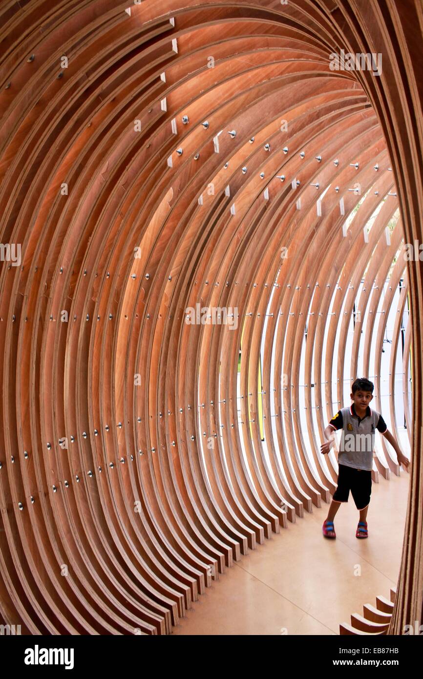 Kuwait city this way hi-res stock photography and images - Alamy