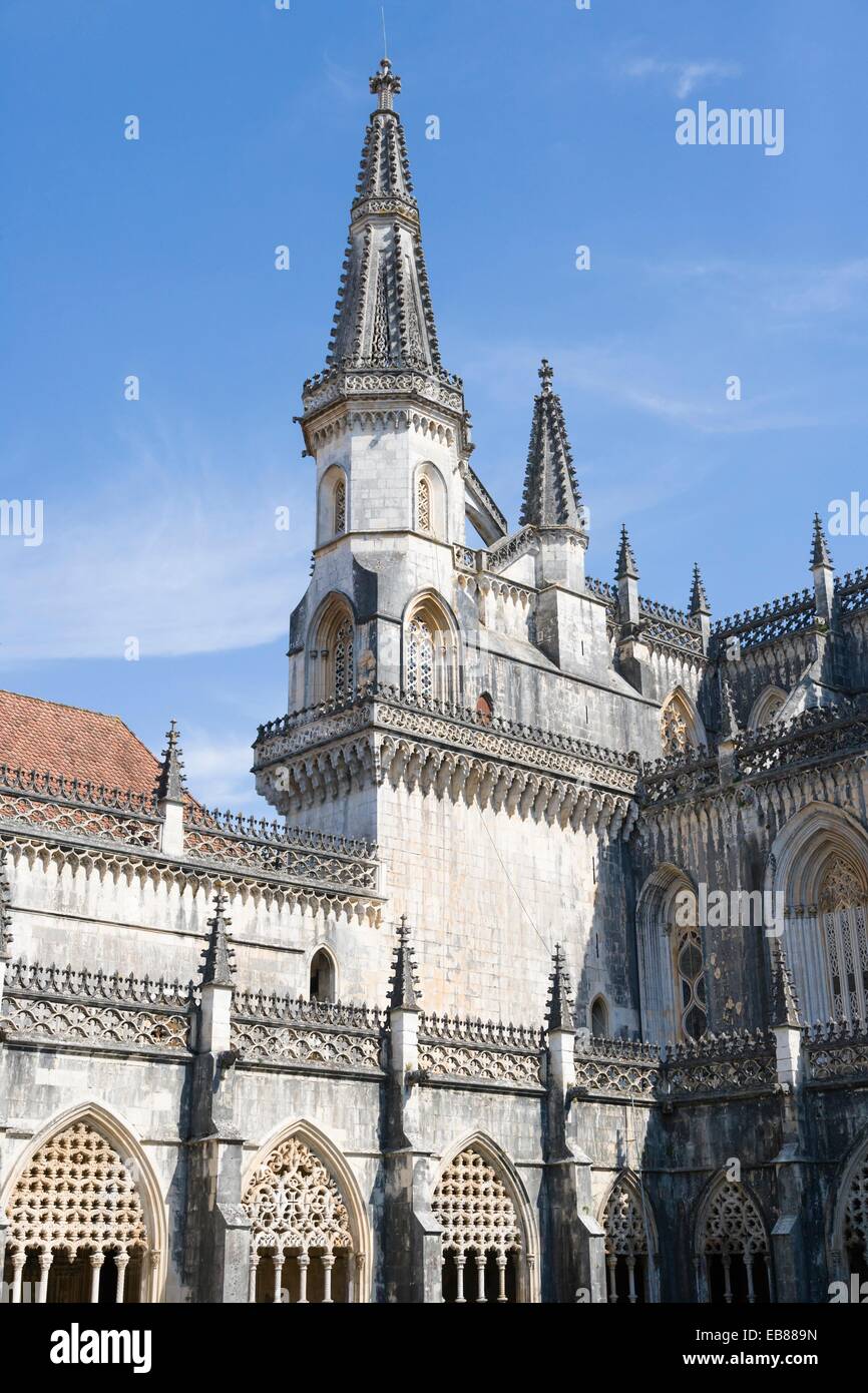 Cloisters claustro real hi-res stock photography and images - Alamy