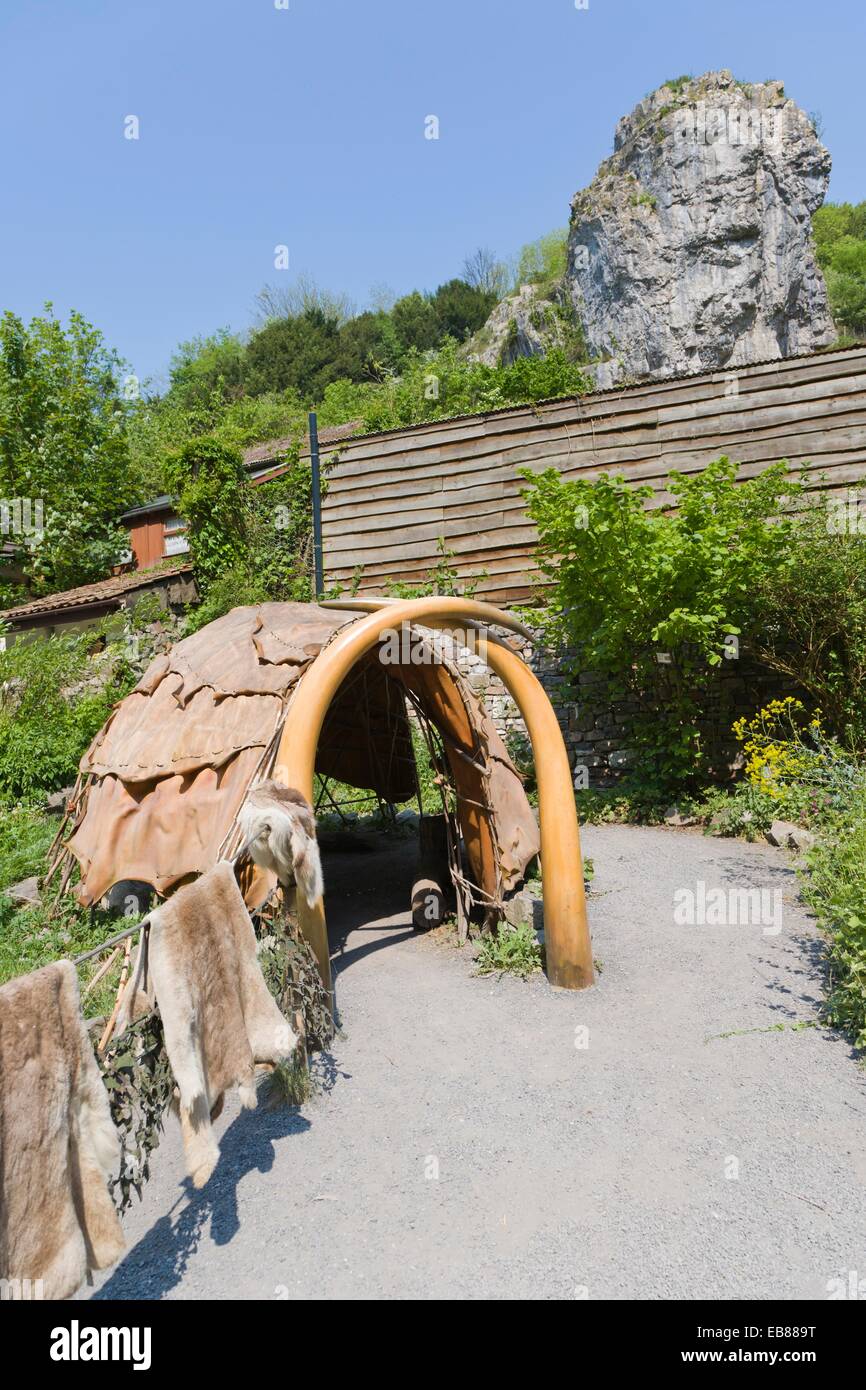 Cheddar village hi-res stock photography and images - Alamy