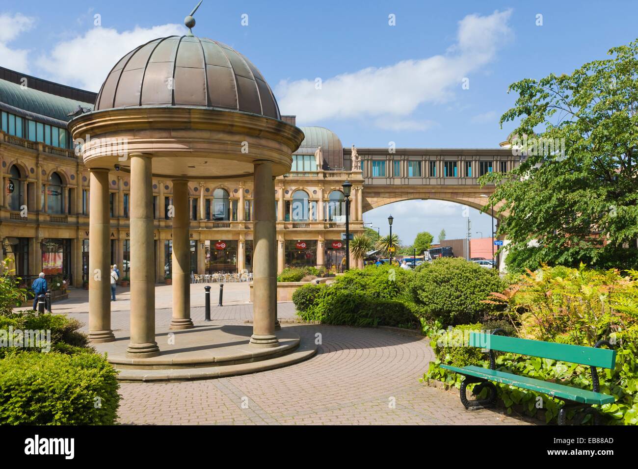 Victoria Shopping Centre Harrogate Town Centre Yorkshire Uk England ...