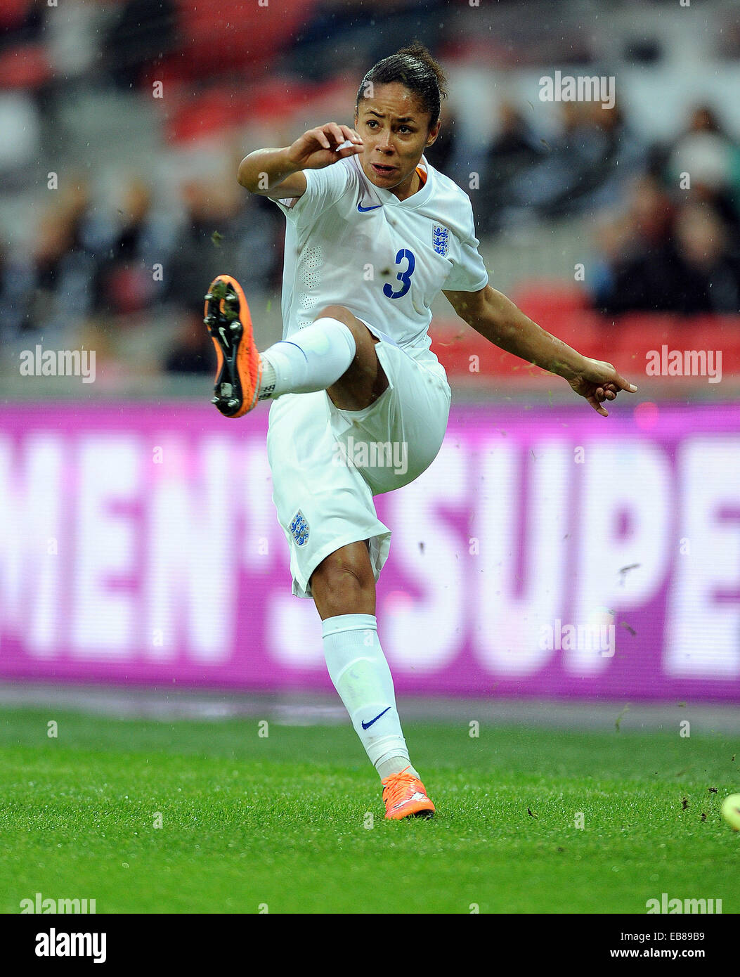 Robin stokes hi-res stock photography and images - Alamy