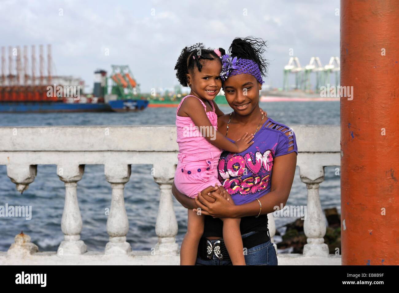 Panama pacific girl hi-res stock photography and images - Alamy