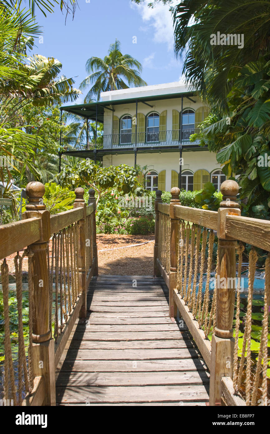 WOODEN GARDEN FOOTBRIDGE ERNEST HEMINGWAY HOME MUSEUM (©ASA TIFT 1851 ...