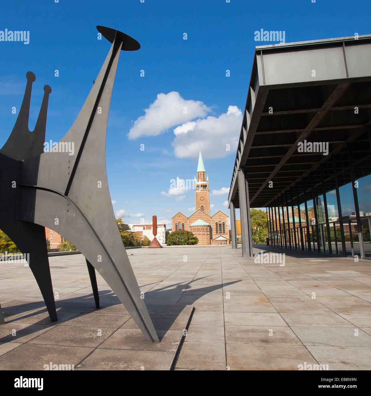 Tete a queue hi-res stock photography and images - Alamy