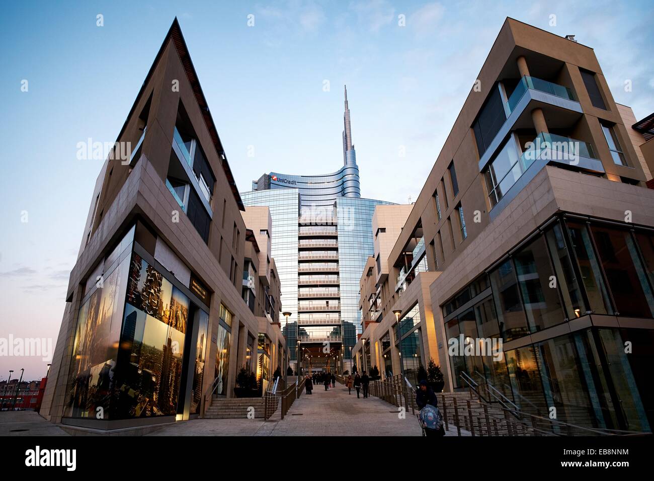 15 metres tall hi-res stock photography and images - Alamy