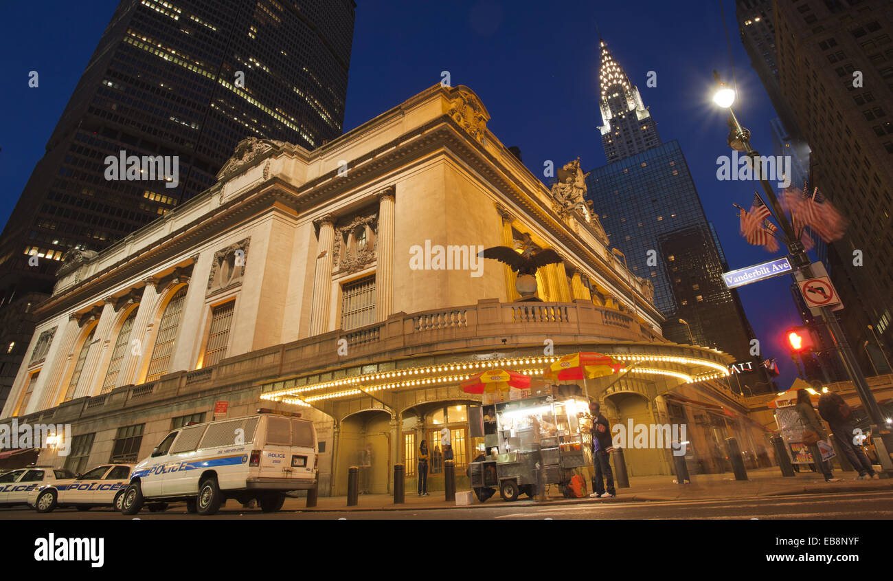 Horizontal met life hi-res stock photography and images - Alamy