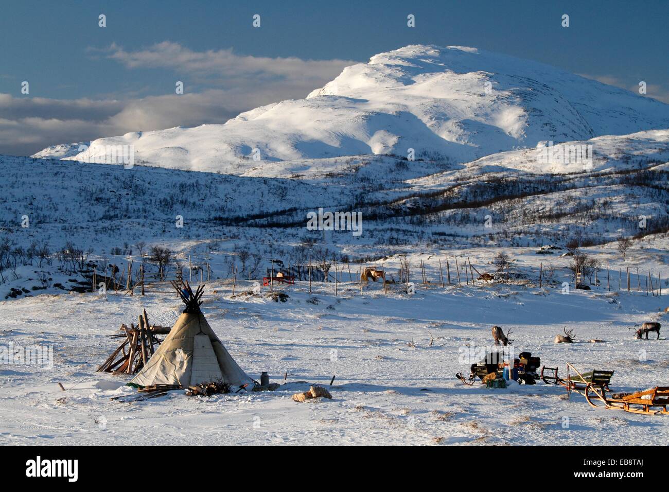 Sami camp norway hi-res stock photography and images - Alamy