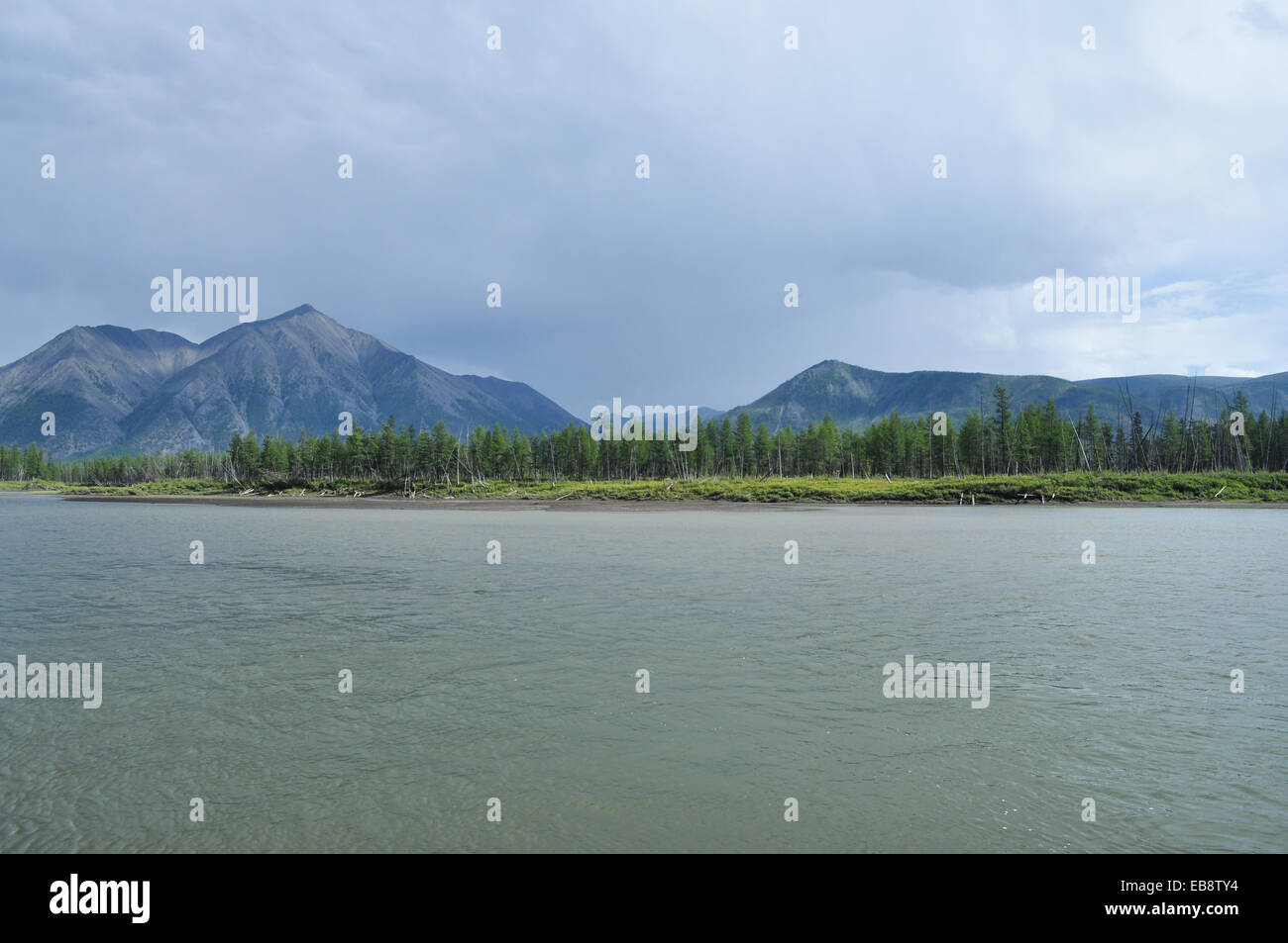 Mountain river Suntar. Landscape of the far corners of the earth in ...
