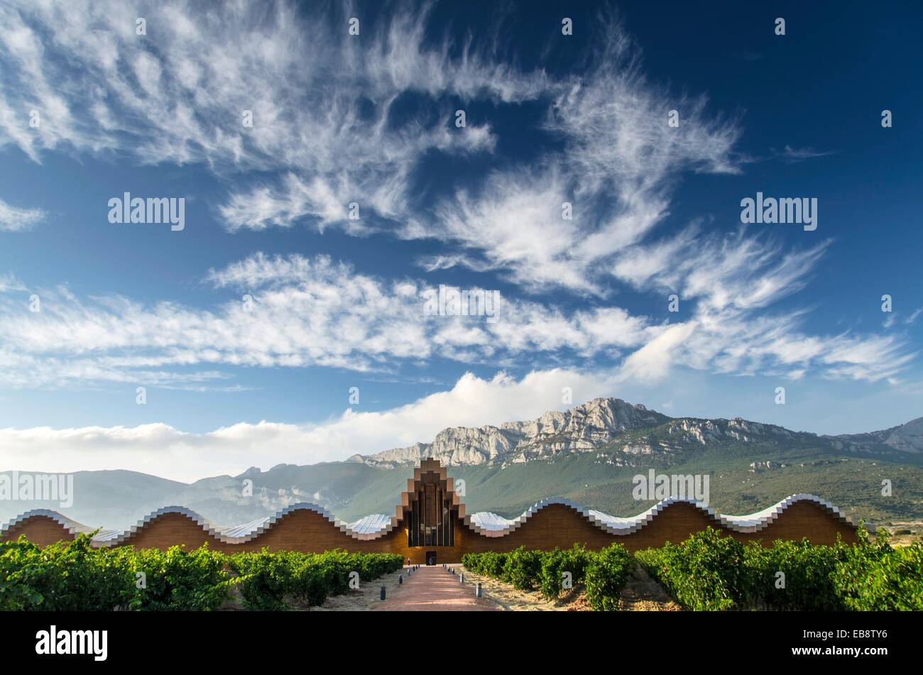 Emblematic Ysios winery in Laguardia designed by Santiago Calatrava, La ...