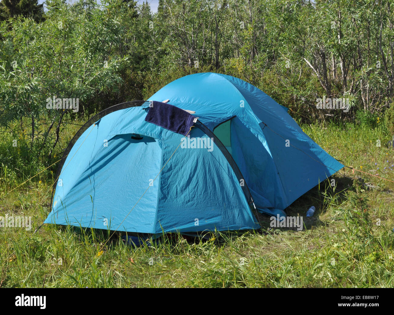 Tent stands hi-res stock photography and images - Alamy
