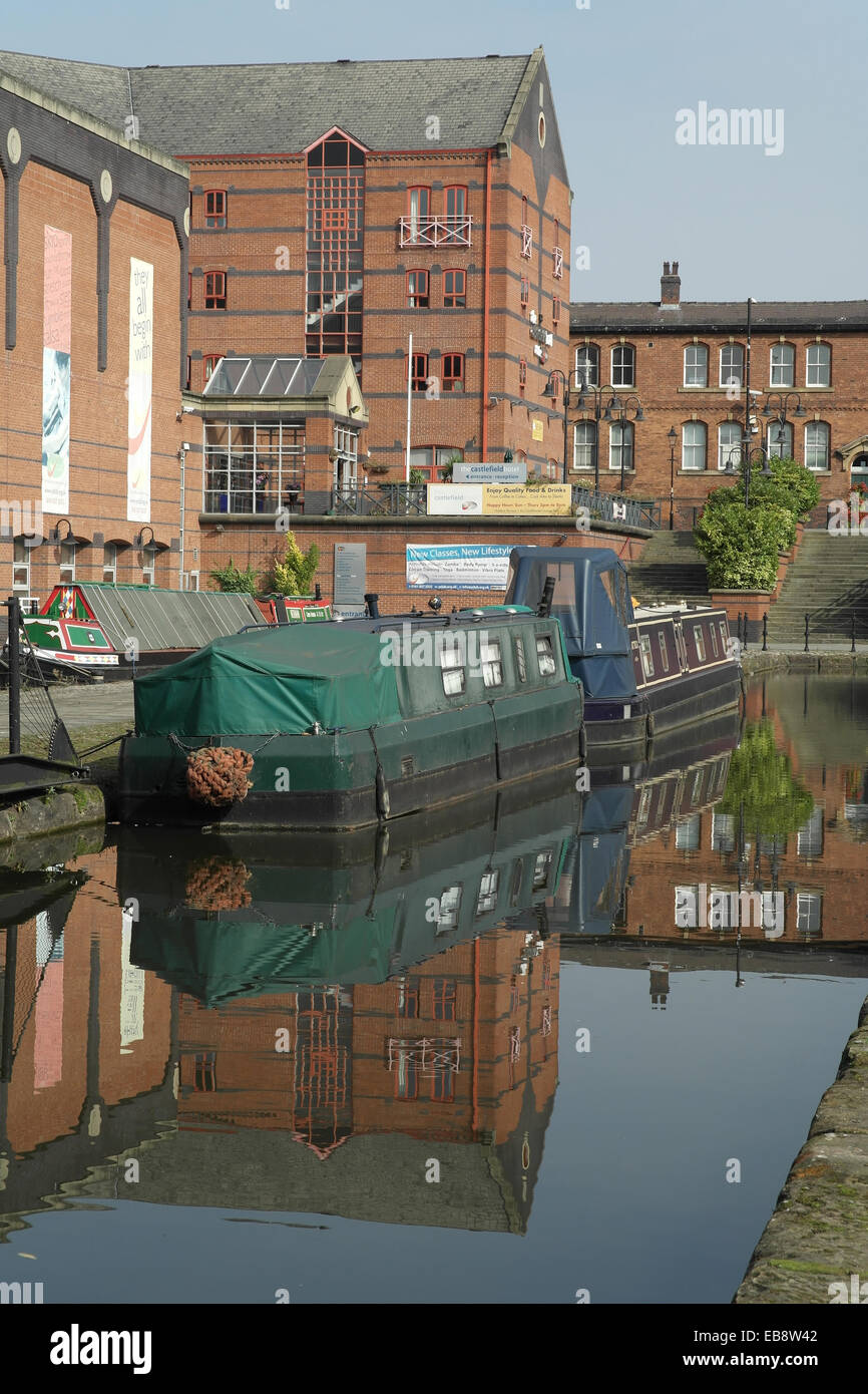Blue sky portrait, to Y-Club Health Centre and Castlefield Hotel ...