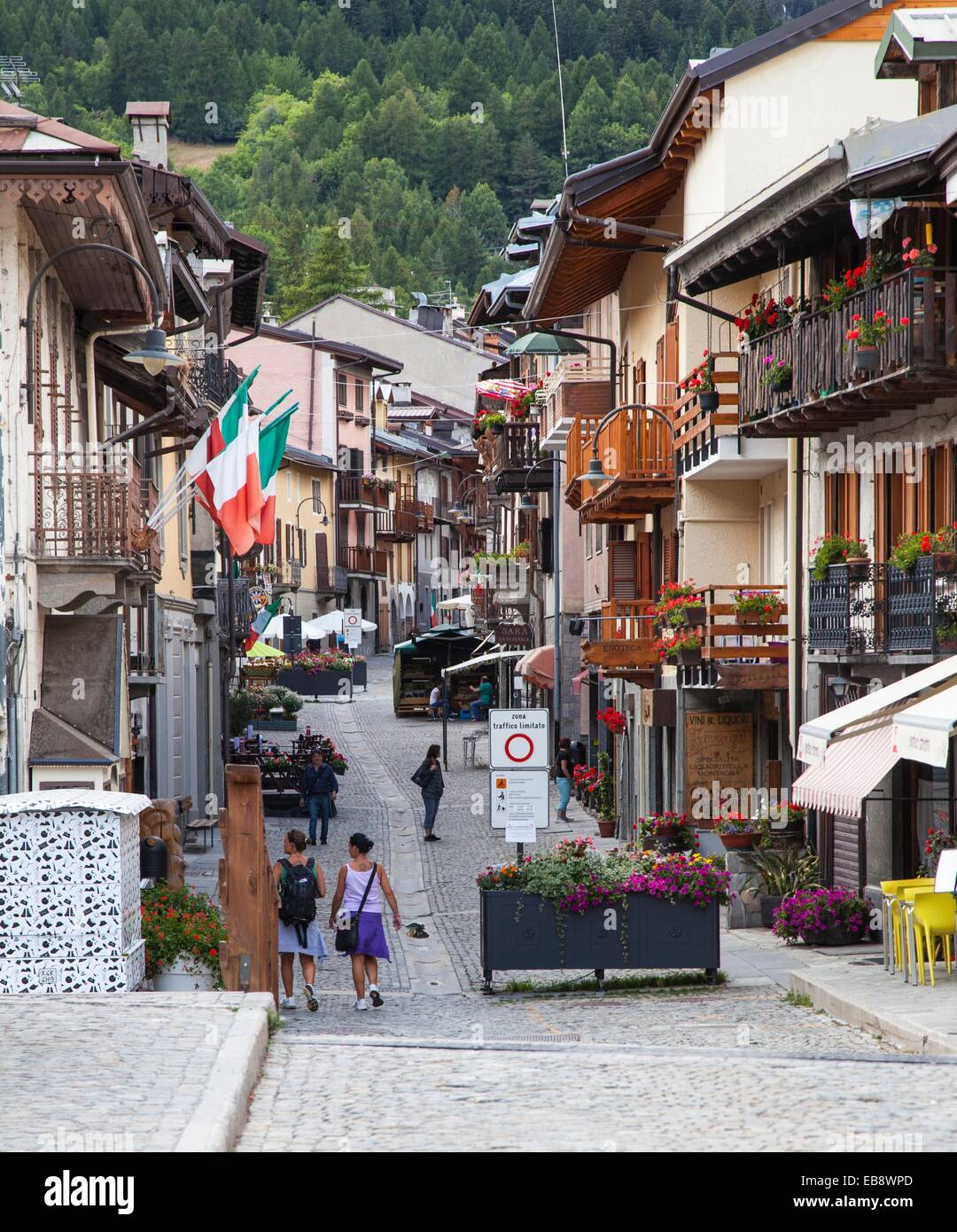 Cesana Torinese High Resolution Stock Photography and Images - Alamy